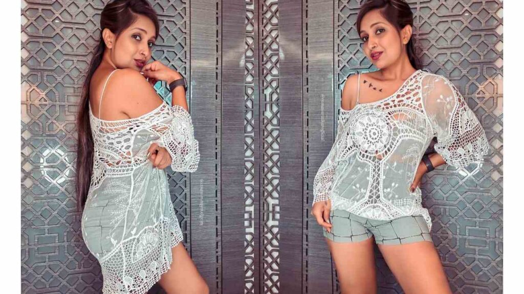 Desi Auntys Archives - Page 7 of 14 - glamsundari.in