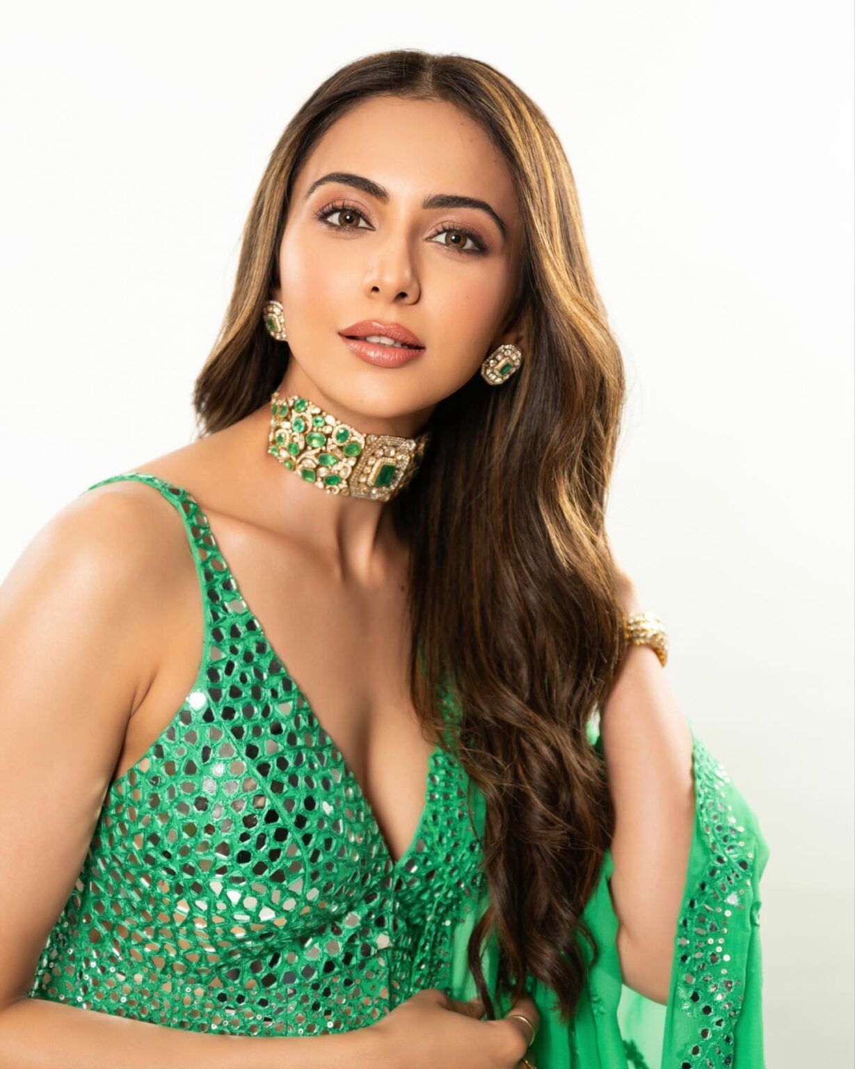 Rakul Preet Singh Hot Cleavage Exposed In Transparent Tops.. - glamsundari.in